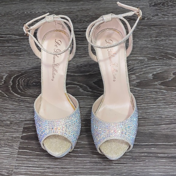 De Blossom Collection | Shoes | De Blossom Collection Rhinestone Heels ...